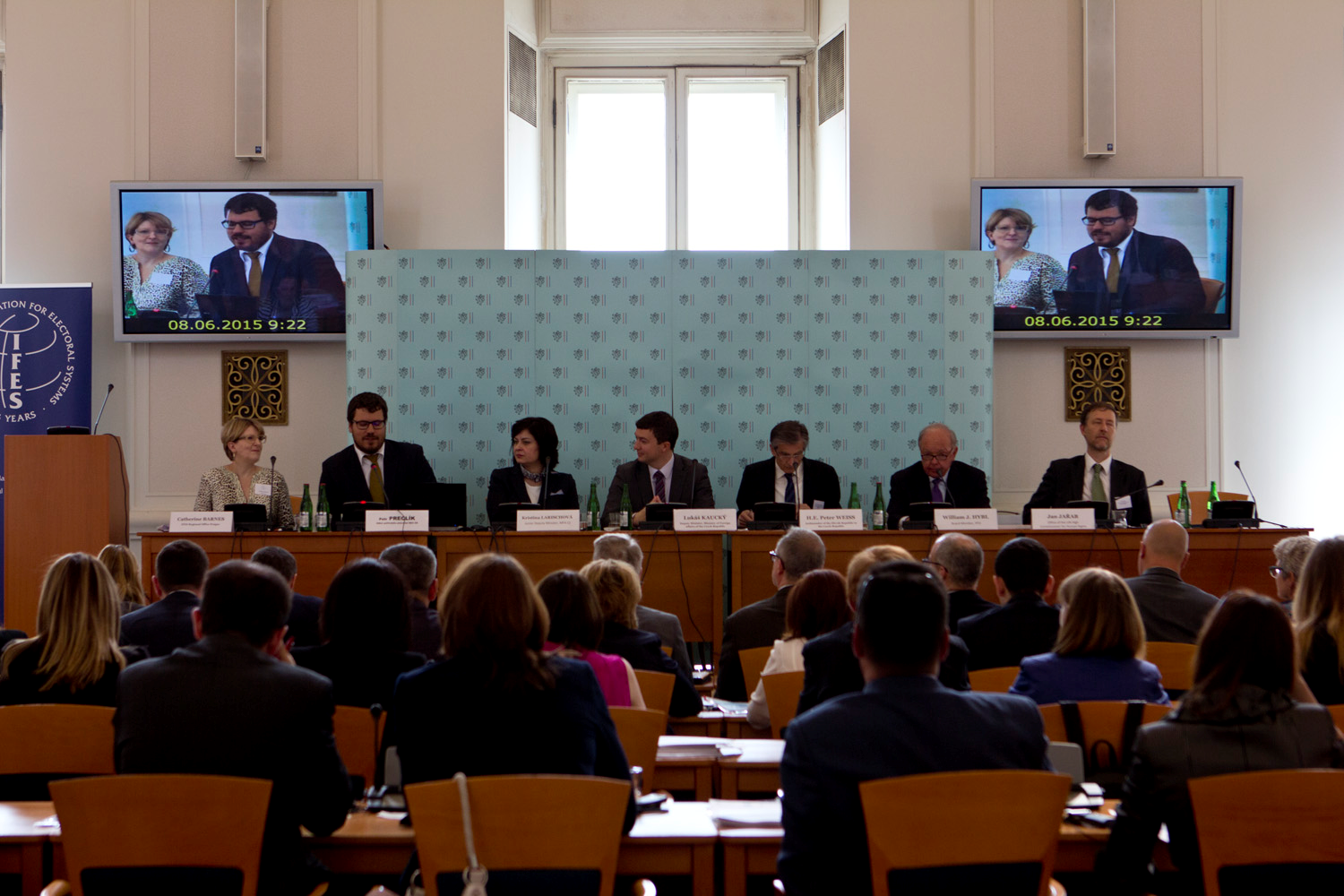 Commemorating the 25th Anniversary of Czechoslovakia’s 1990 Elections ...