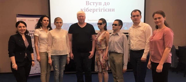 ukraine_cyberhygiene_training_sept_2019_640.png | IFES - The International Foundation for ...